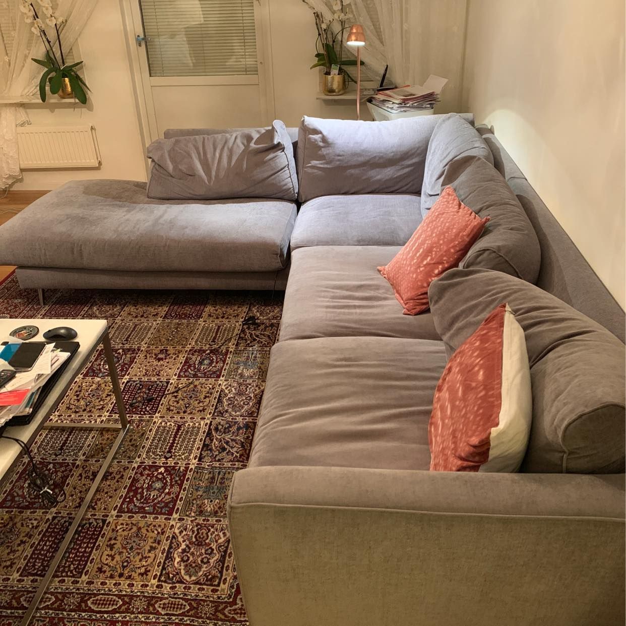 Soffa i 3 delar + TV - - Tiptapp
