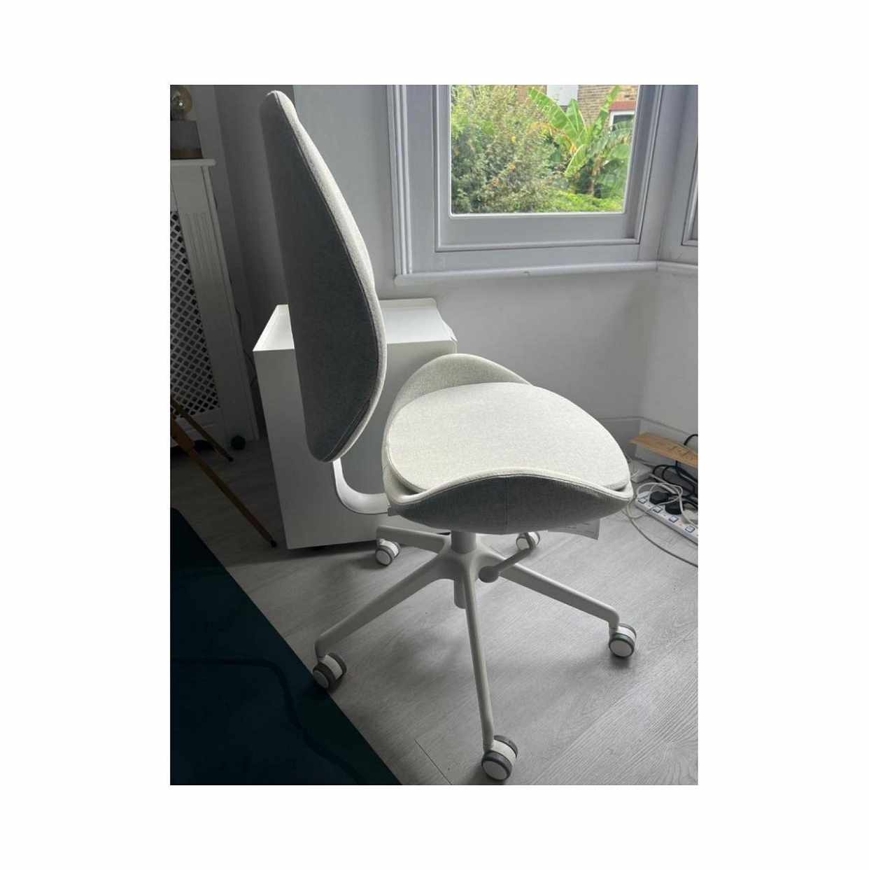 Moving computer chair - - Tiptapp