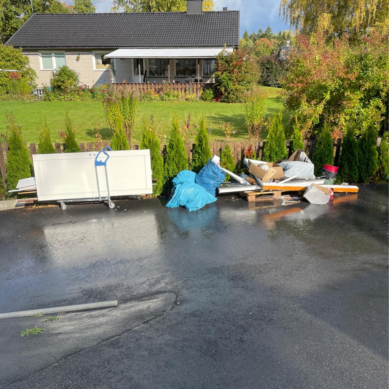 säckar med bygg material. - Tumba - Tiptapp