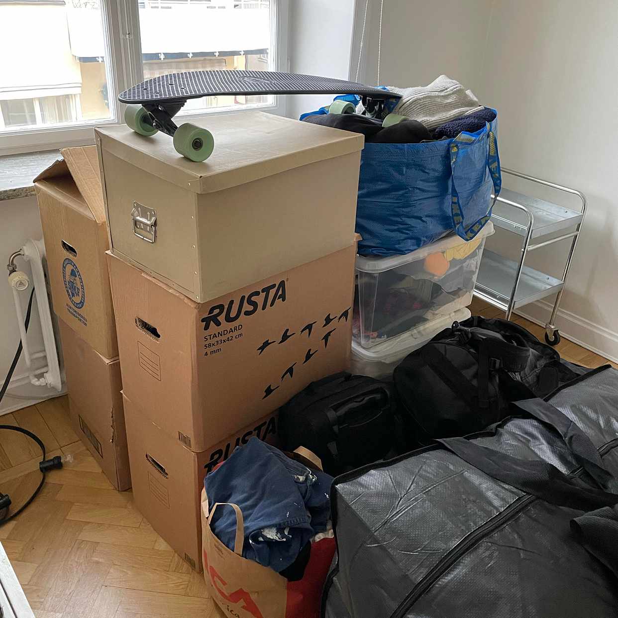 Flyttlass - - Tiptapp