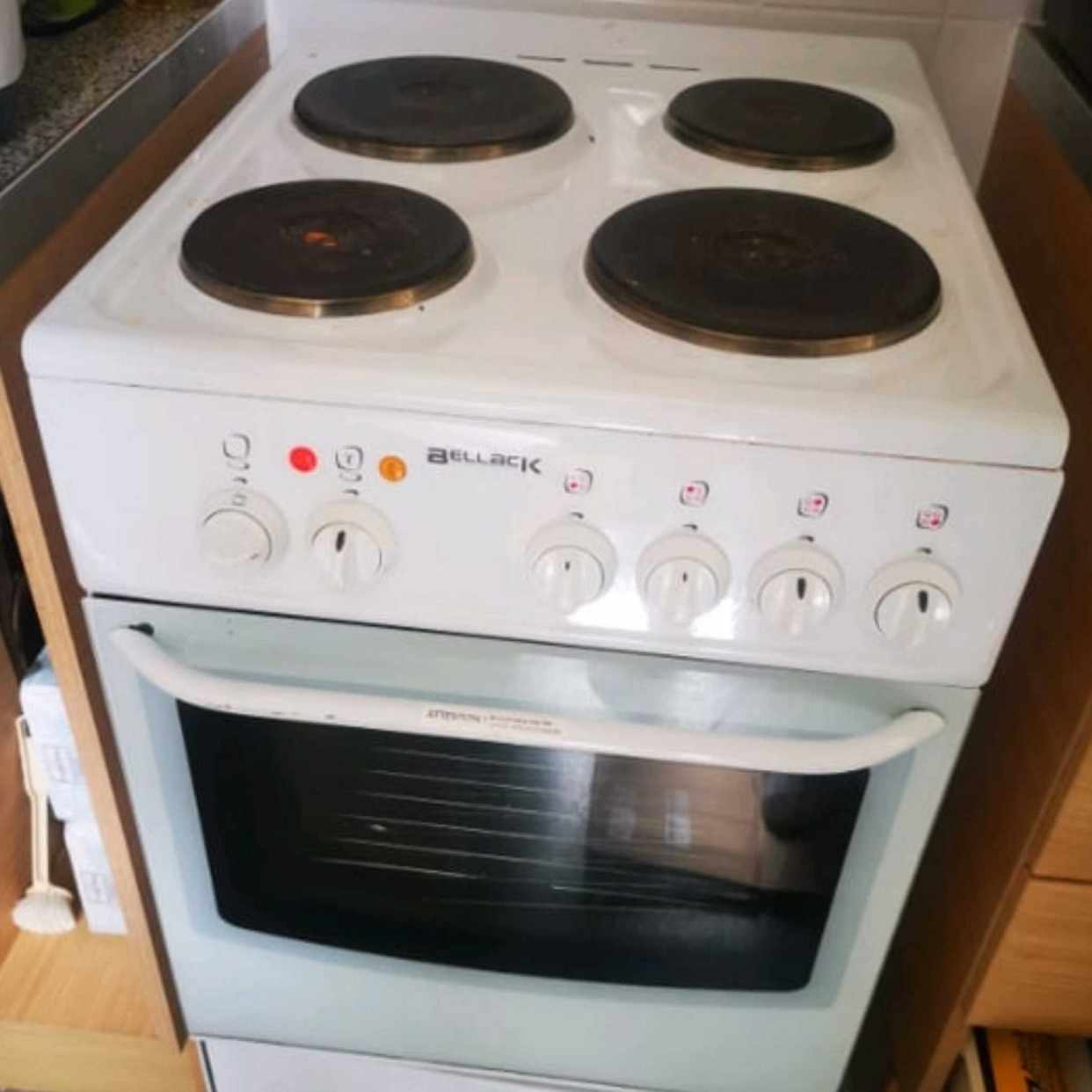 Electric Cooker - London - Tiptapp
